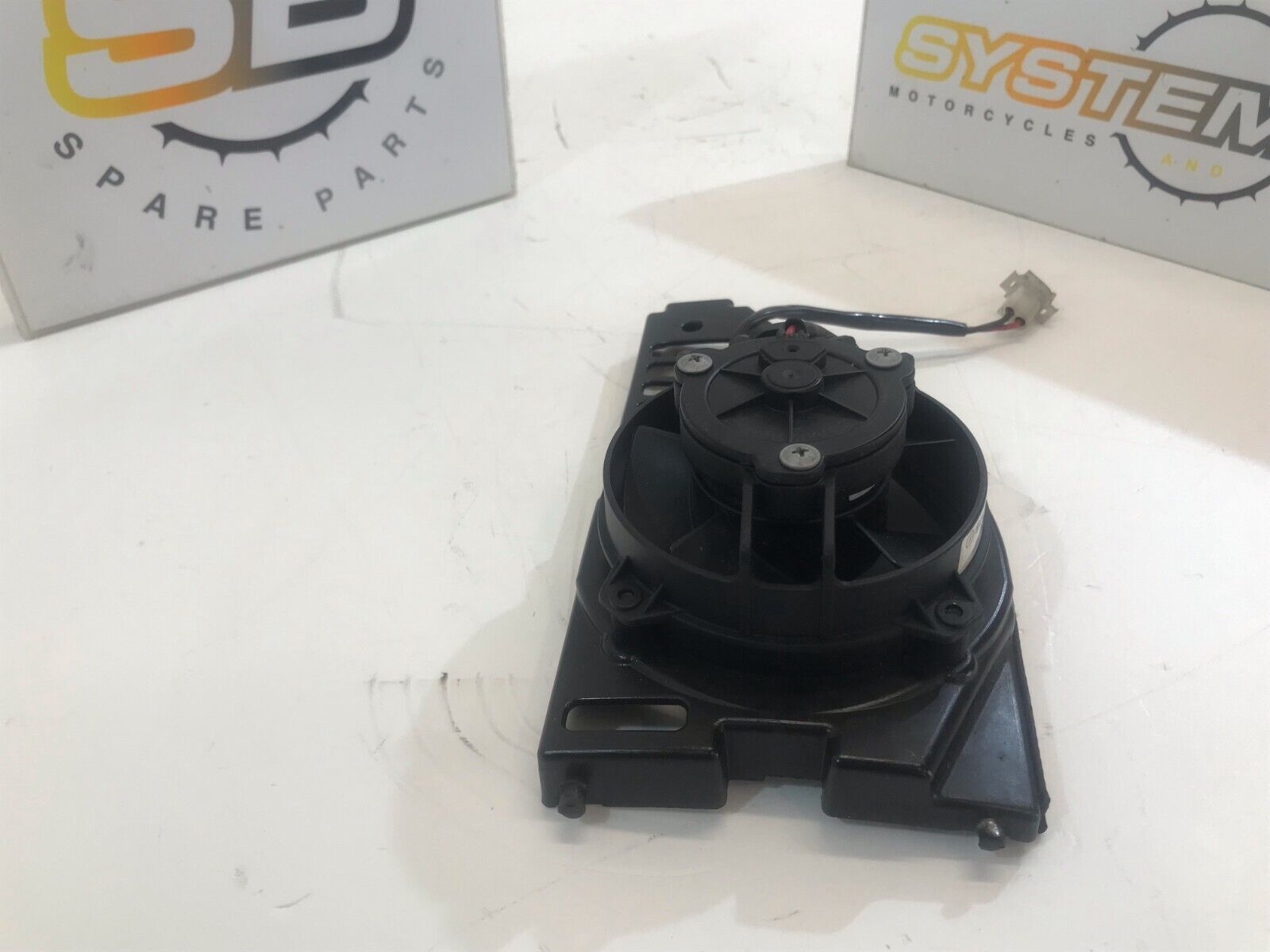 VENTOLA RADIATORE KTM 690 DUKE 2012-2015 / RADIATOR FAN – SYSTEMBIKE